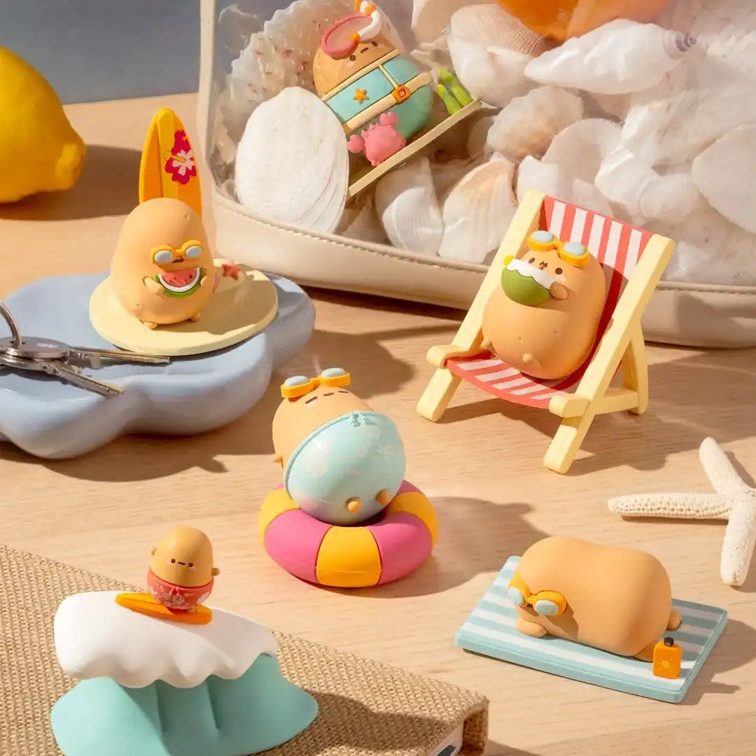 Smoko Tayto Beach Blind Box Figure – 707 Street